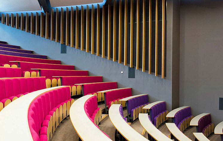 Facilities in the Business School : Study at the Business School ...