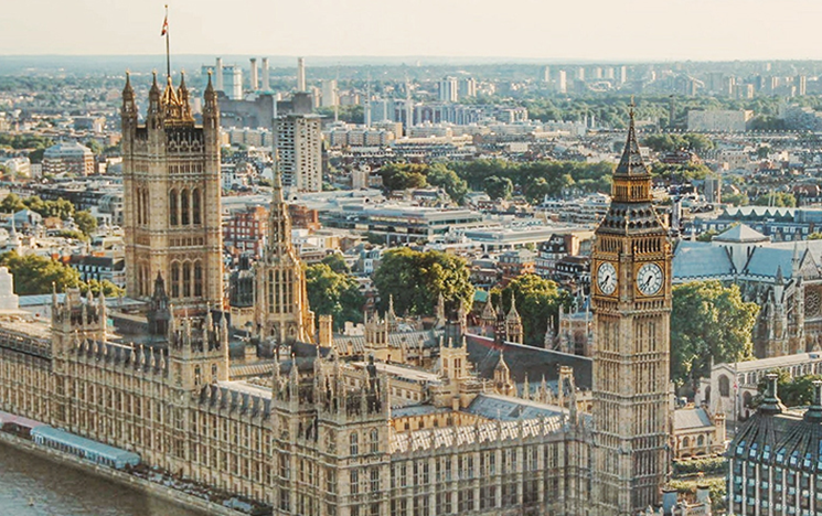 How to become a politician or work in government : Choosing a career ...